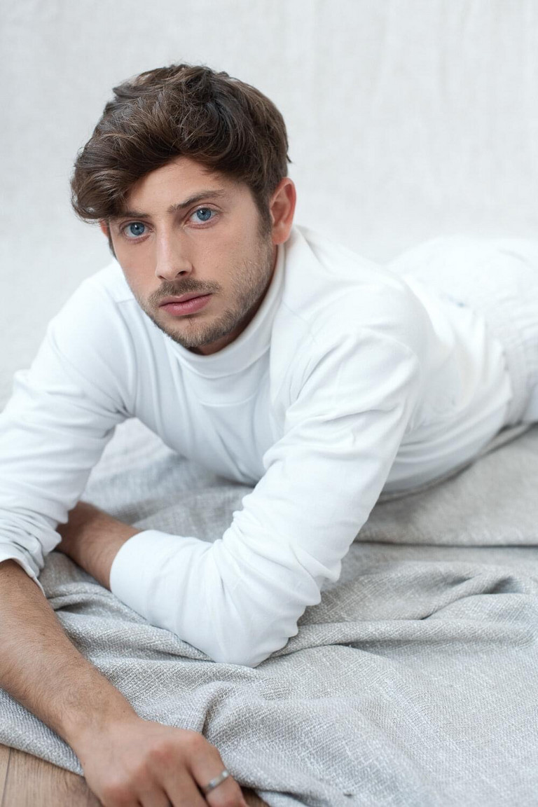 Στην Κύπρο ο «Unorthodox» του Netflix, Amit Rahav