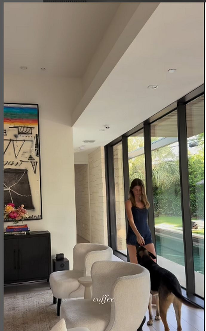 Αμαλία Κωστοπούλου: Αυτή είναι η μονοκατοικία στο Τέξας που μένει με ...