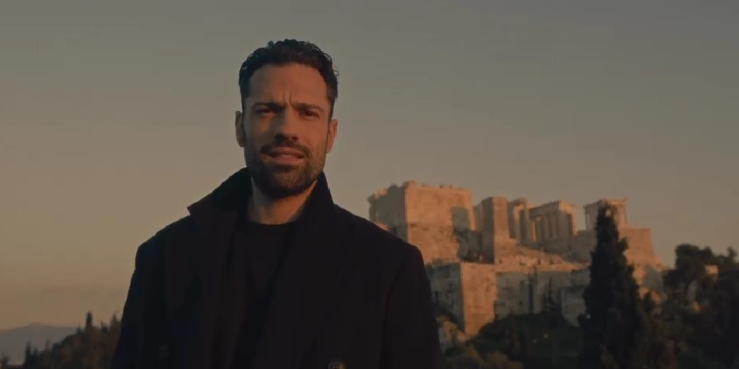 Κωνσταντίνος Αργυρός: Μάς ξεναγεί στην Αθήνα - Η νέα καμπάνια για τον ...