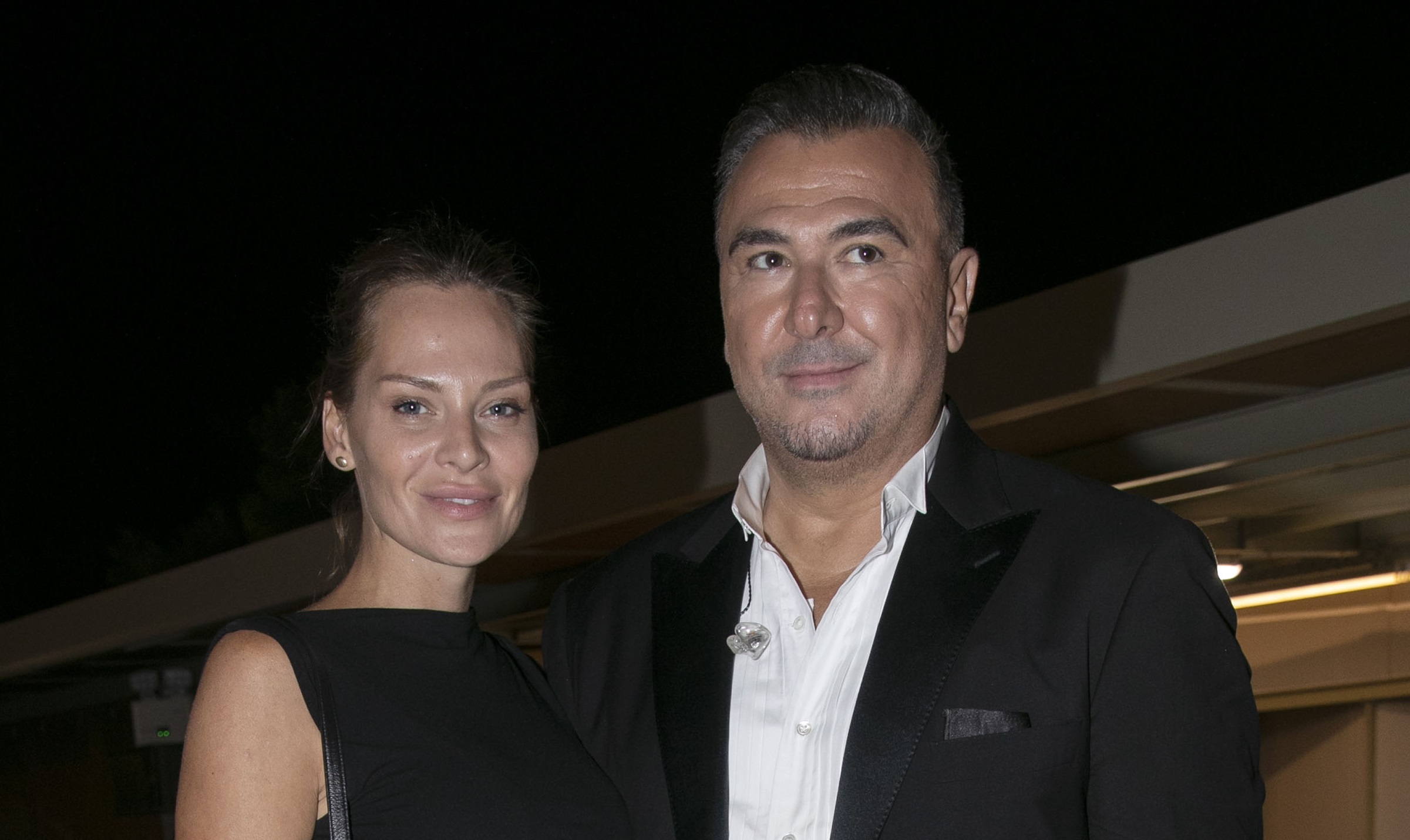 Επέτειος γάμου για Υβόννη Μπόσνιακ και Αντώνη Ρέμο - Η τρυφερή ...
